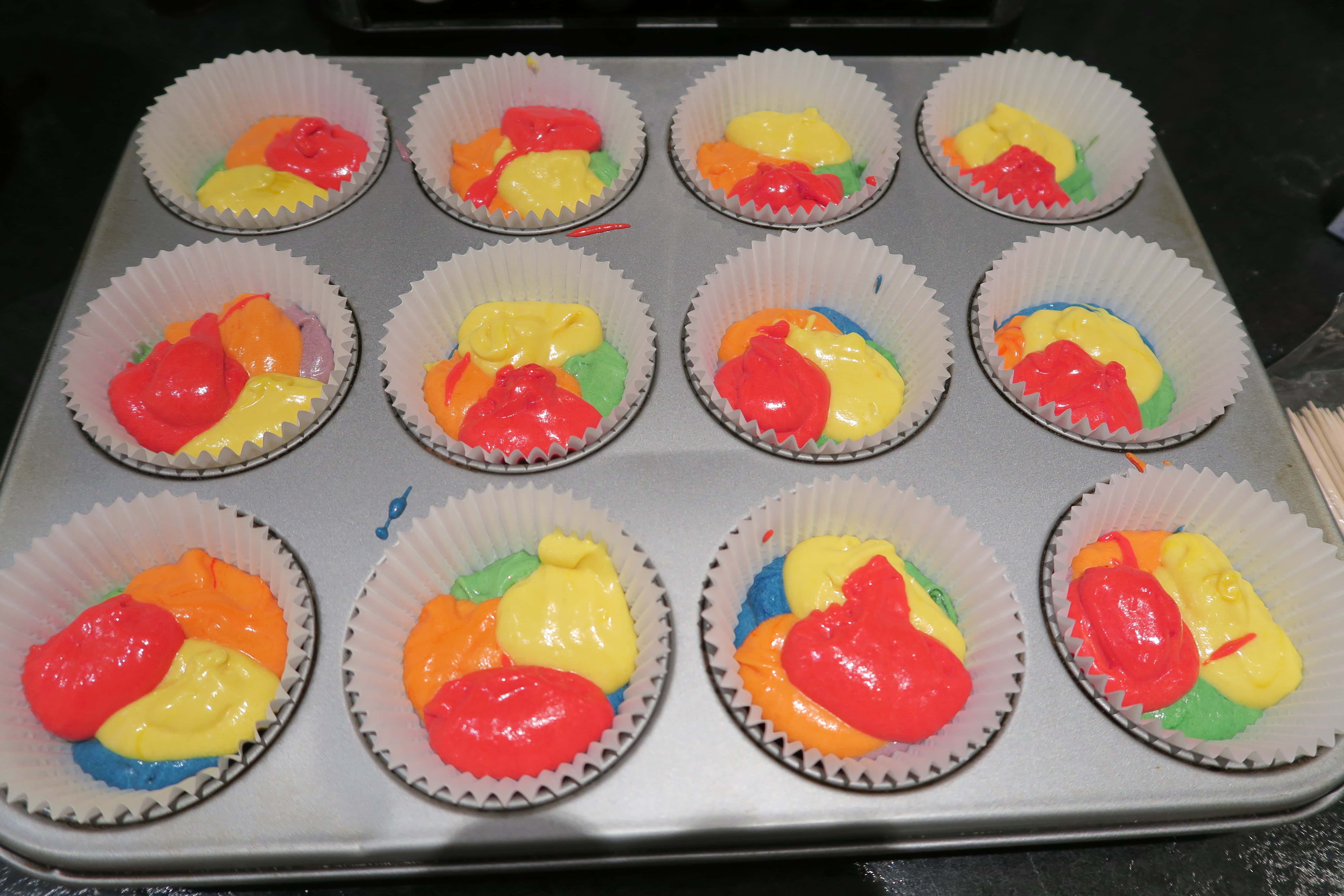 Rainbow Cupcakes - The Baking Explorer