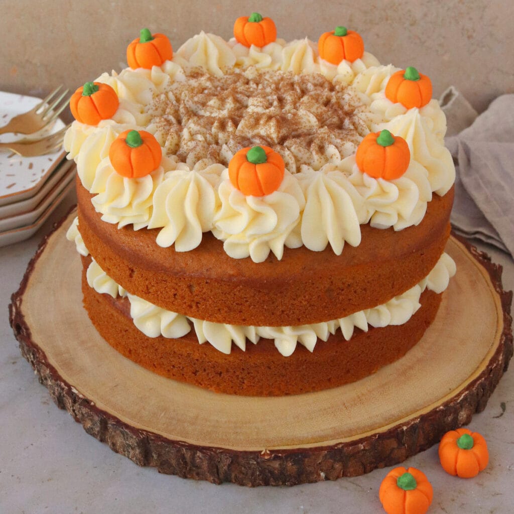 Easy Pumpkin Traybake Cake - The Baking Explorer