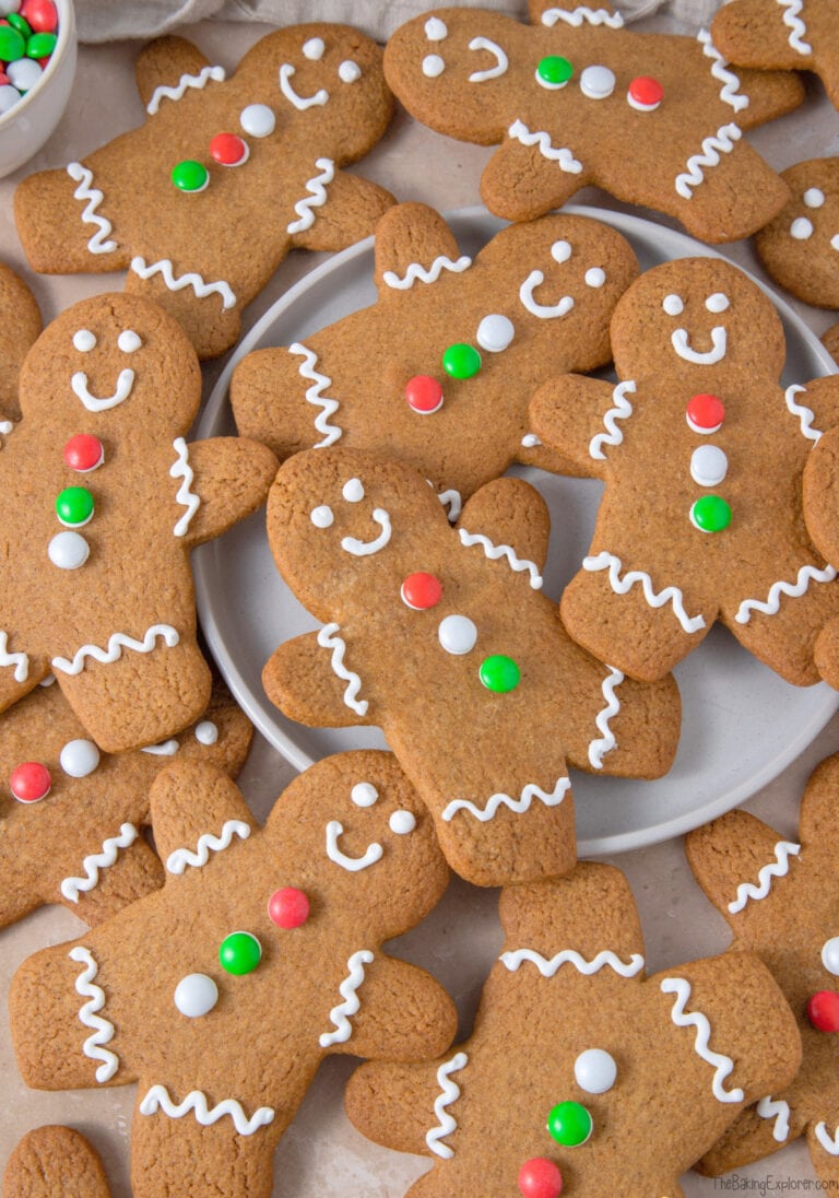 Gingerbread Men - The Baking Explorer