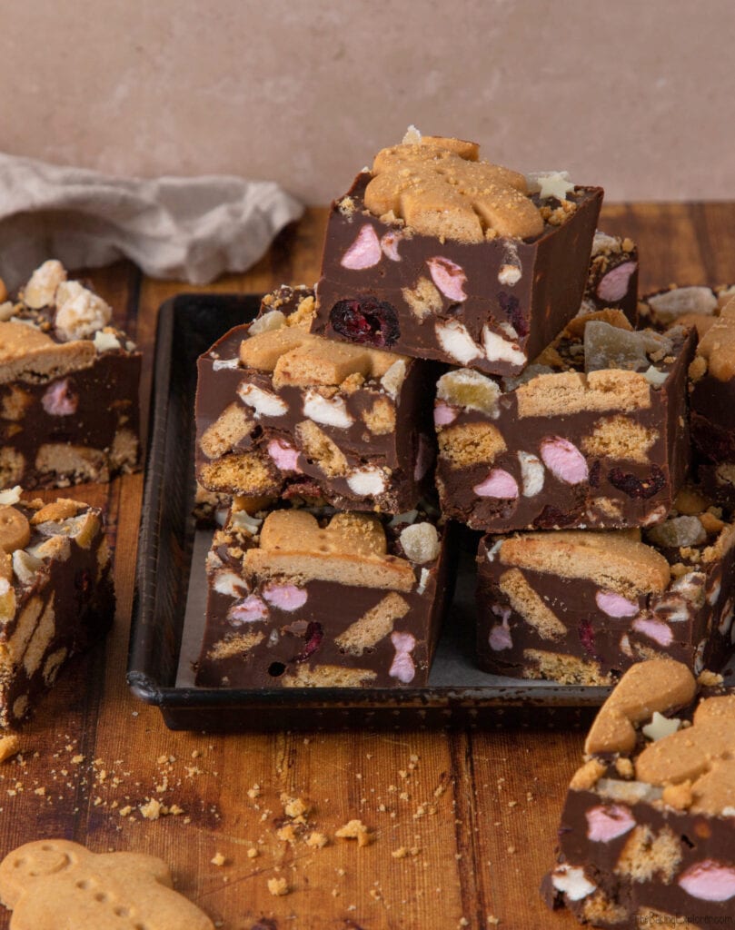Gingerbread Rocky Road - The Baking Explorer