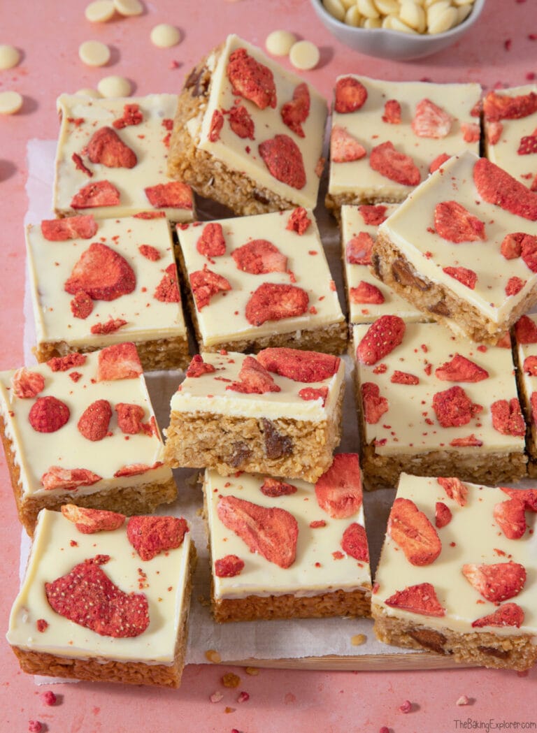 White Chocolate & Strawberry Flapjacks - The Baking Explorer