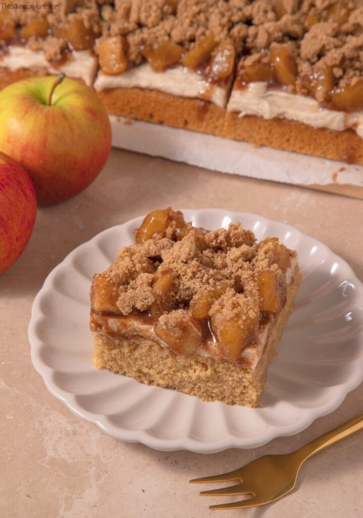 Apple Crumble Traybake Cake - The Baking Explorer