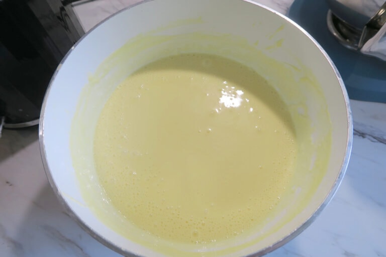 Homemade Custard - The Baking Explorer