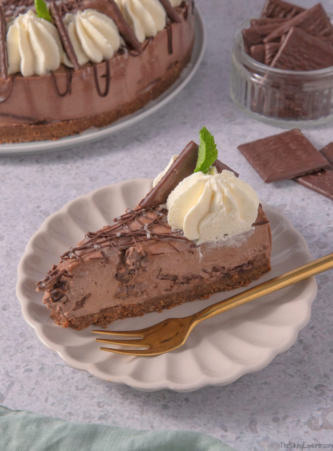 After Eight Cheesecake (No Bake) - The Baking Explorer