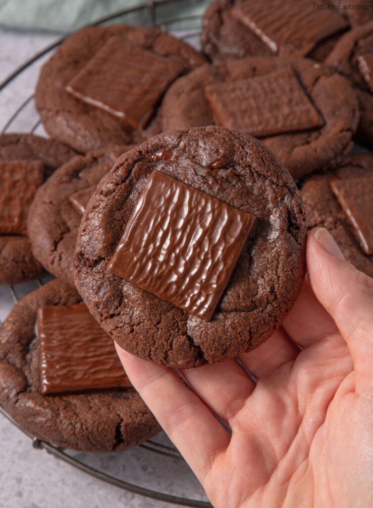 After Eight Cookies - The Baking Explorer