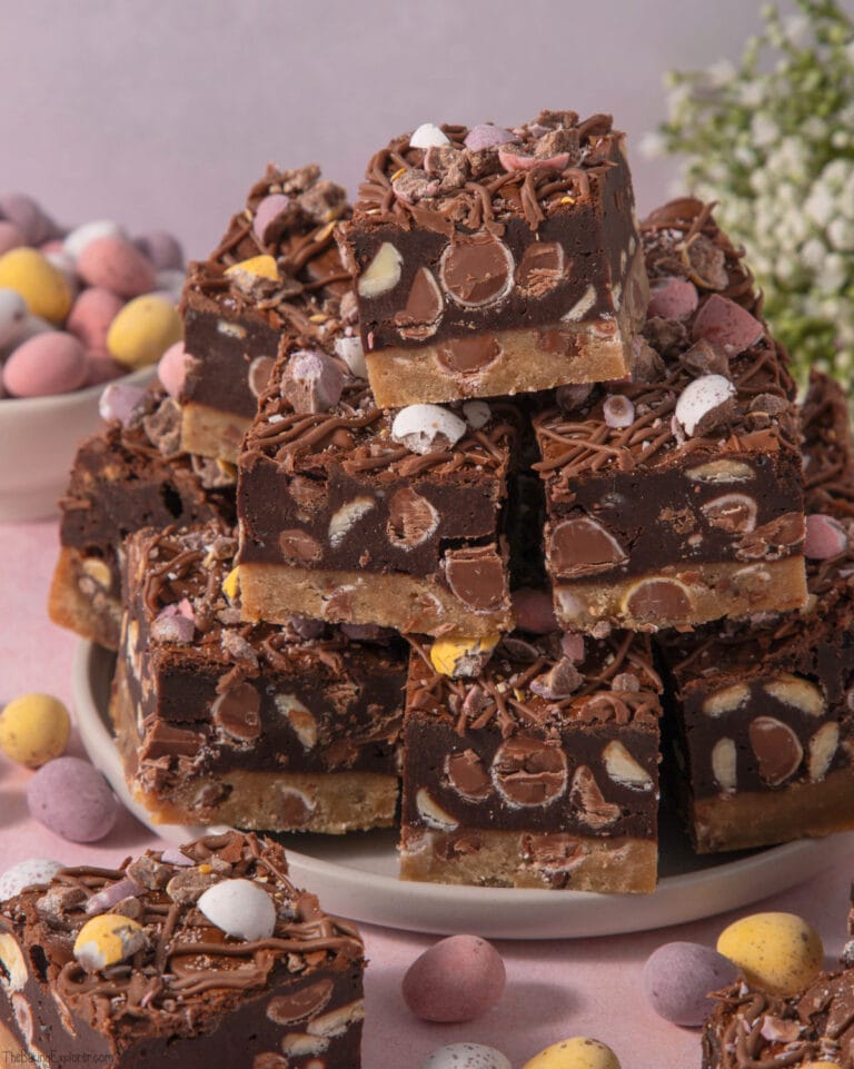 Mini Egg Slutty Brownies (Mini Egg Brookies) - The Baking Explorer