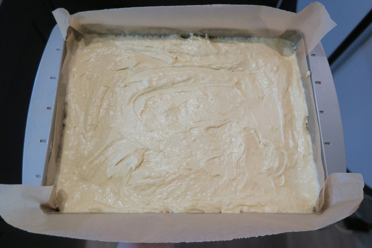 Lemon Traybake Cake - The Baking Explorer